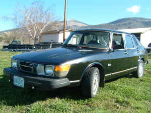 Rare Swede – 1980 Saab 900 5-door | Rusty But Trusty