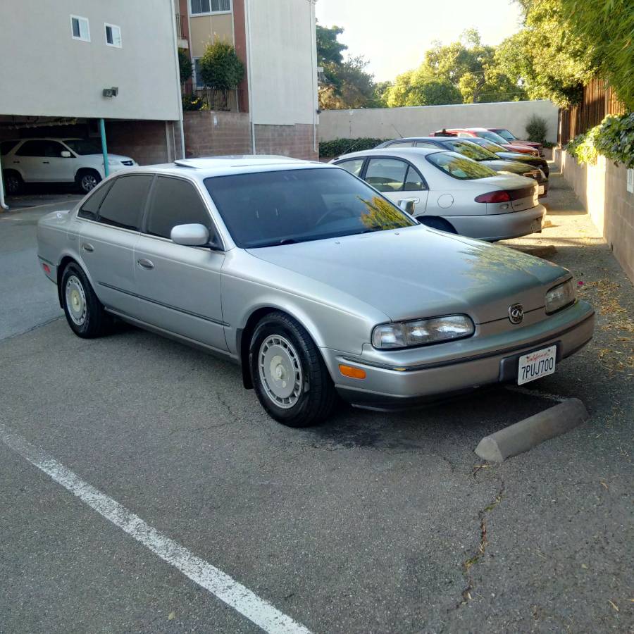 Lost in a Forest – 1990 Infiniti Q45 | Rusty But Trusty